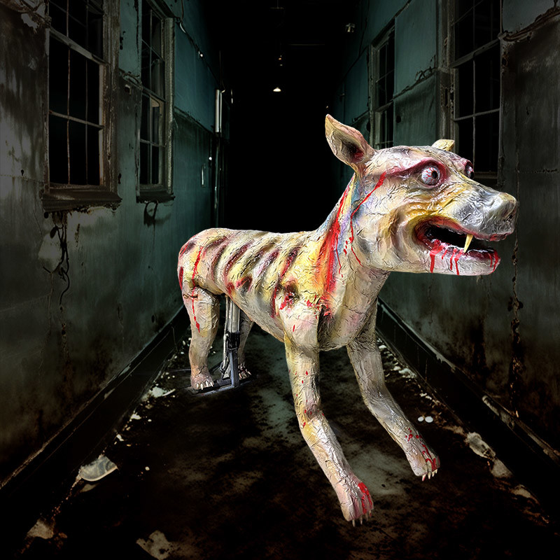 Halloween Wolf Dog Haunted House Prop with Pneumatic Control